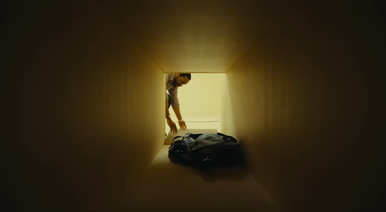 A Descent Into the Yellow Labyrinth: A24’s Backrooms Ending Explained ...